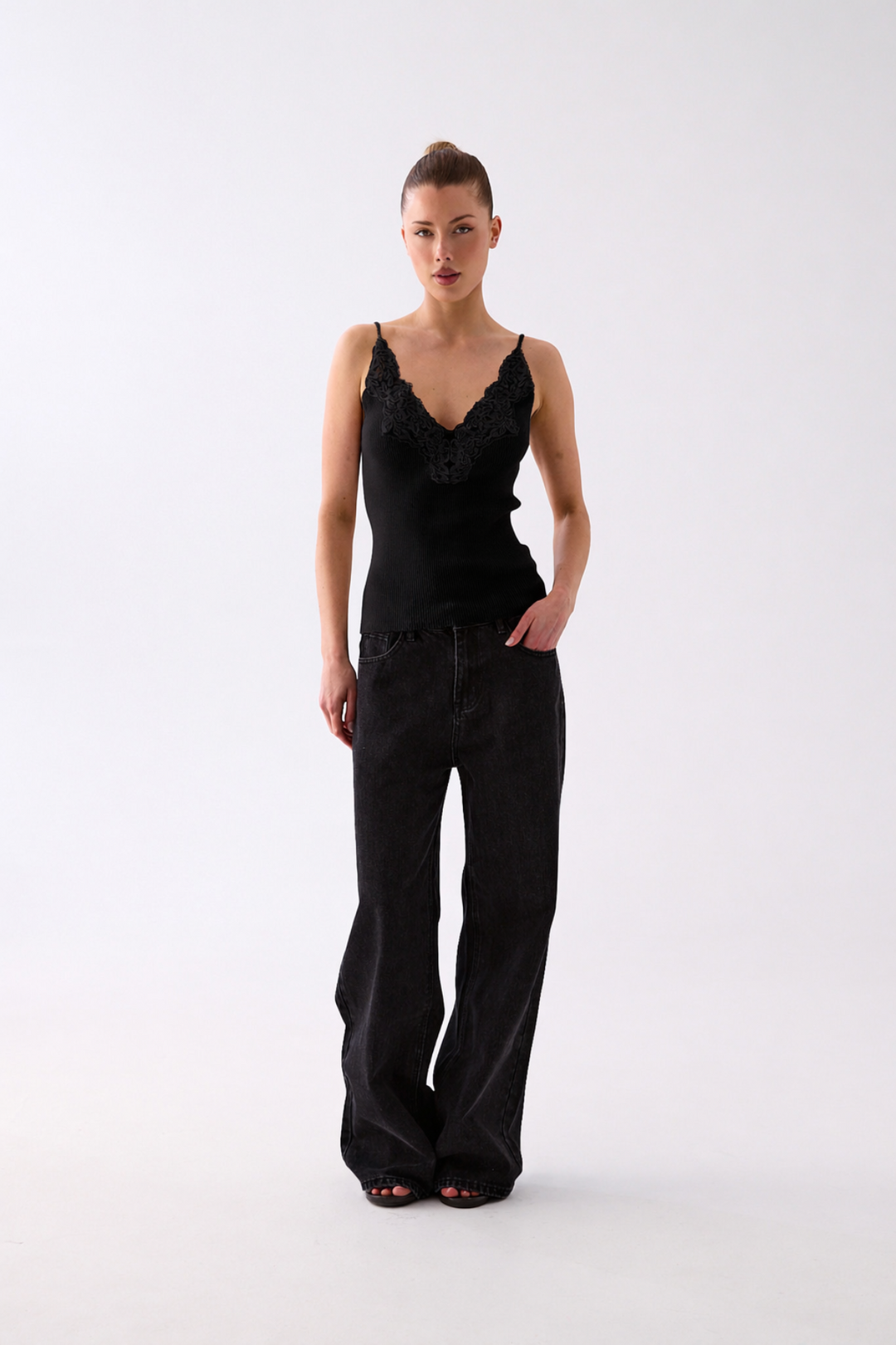 Luna Lace Trim Cami - Black – Style Addict®